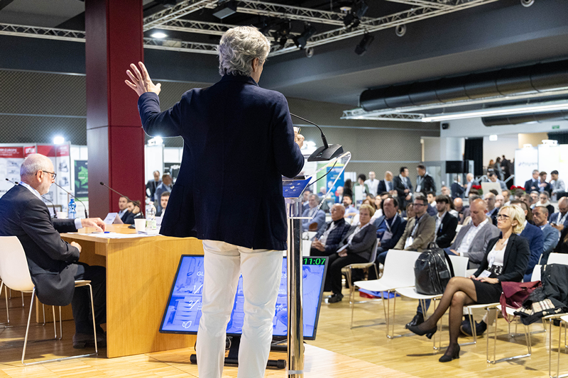 Smart Plastics 2024 - Plastmagazine